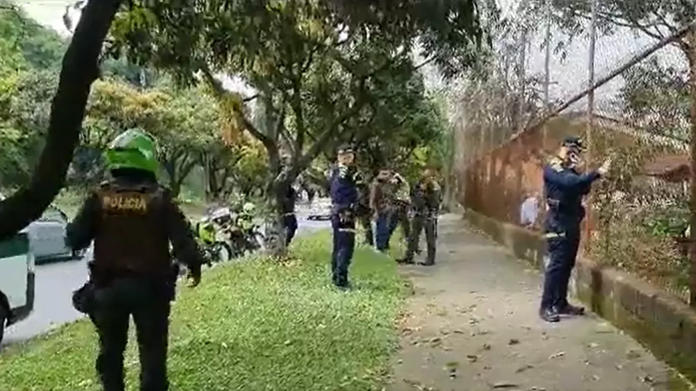 Por Explosión Evacuan Sede De La Universidad Nacional En Medellín